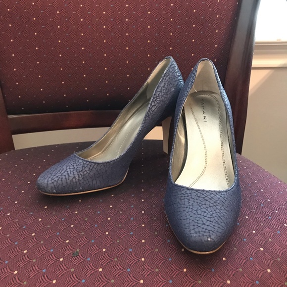Tahari | Shoes | Tahari Textured Suede Pumps | Poshmark